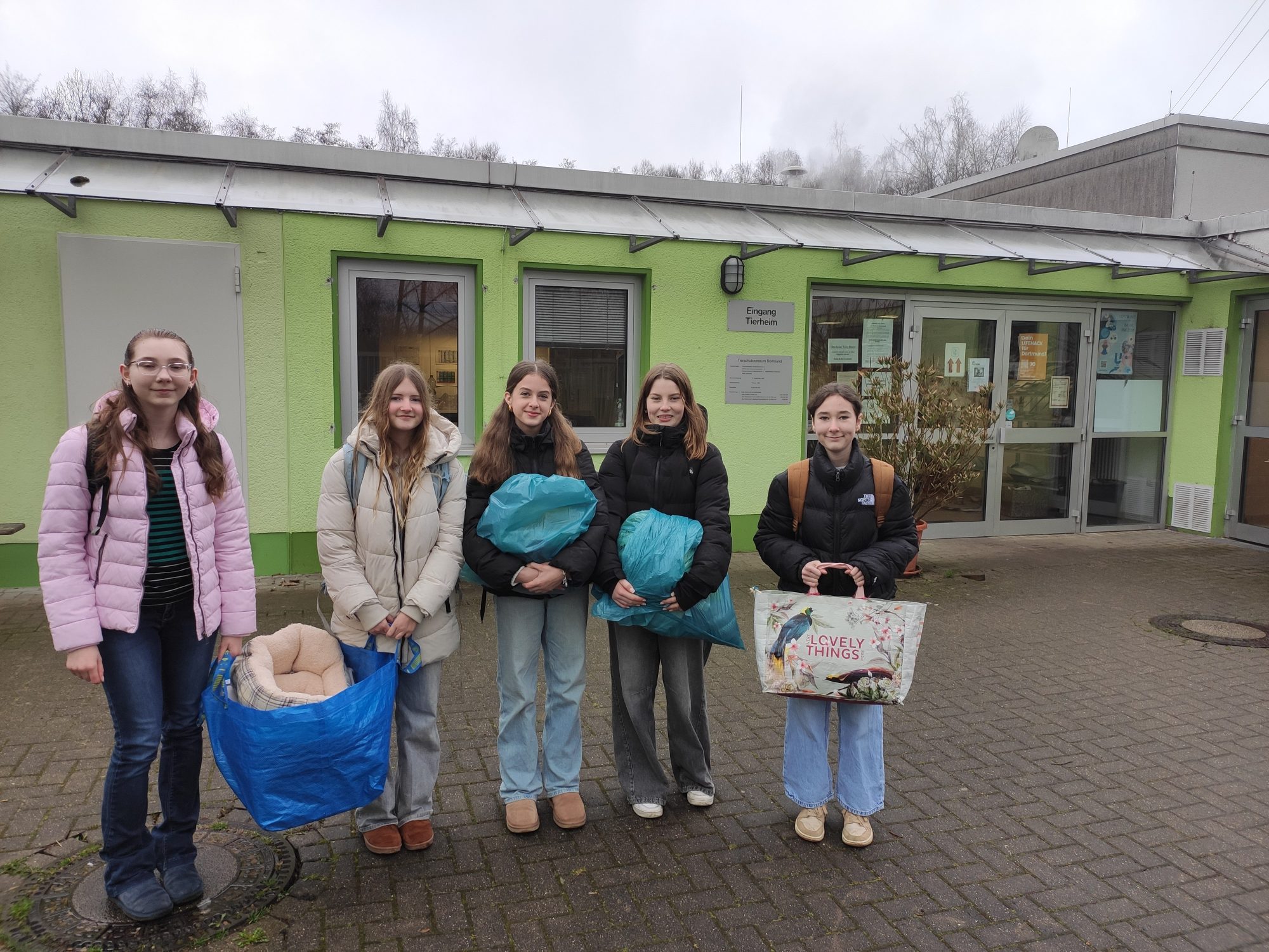 Sozialgenial im Tierschutzzentrum - Reinoldus- und Schiller-Gymnasium Dortmund